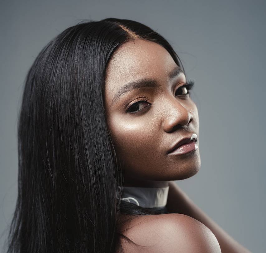 Simi Flaunts Bold New Teeth Grill, Defying Criticisms with Goofy Charm ...